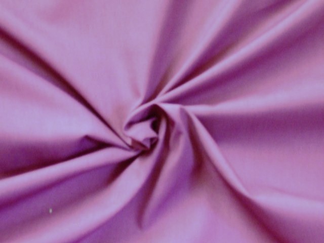 POLY/COTTON FABRIC SOLID MAGENTA – Shan's Fabrics